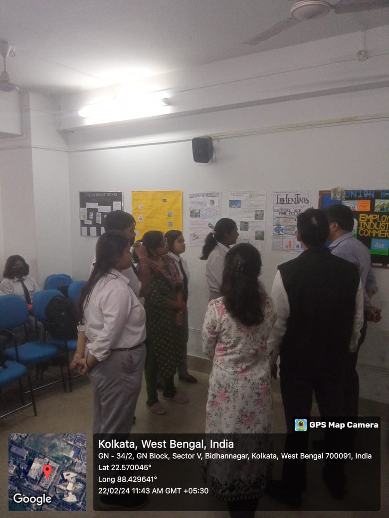 Poster Display Competition on Union budget 2024 - IEM Group